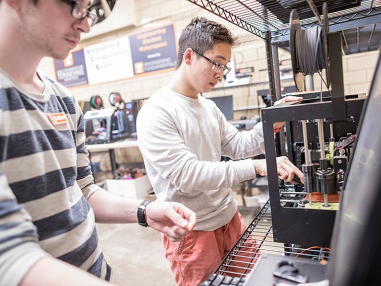 Two students work in the ICS Lab | Min H. Kao Department of Electrical ...
